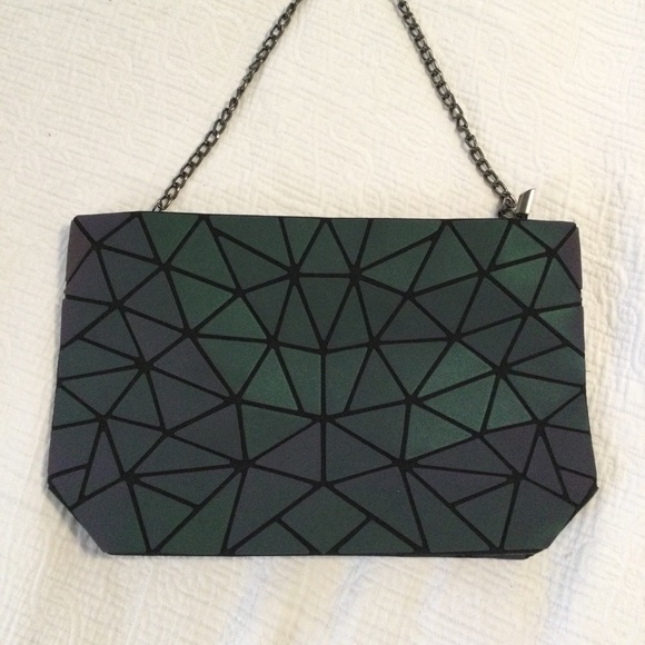Bags | Geometric Handbag With Chain Strap | Poshmark